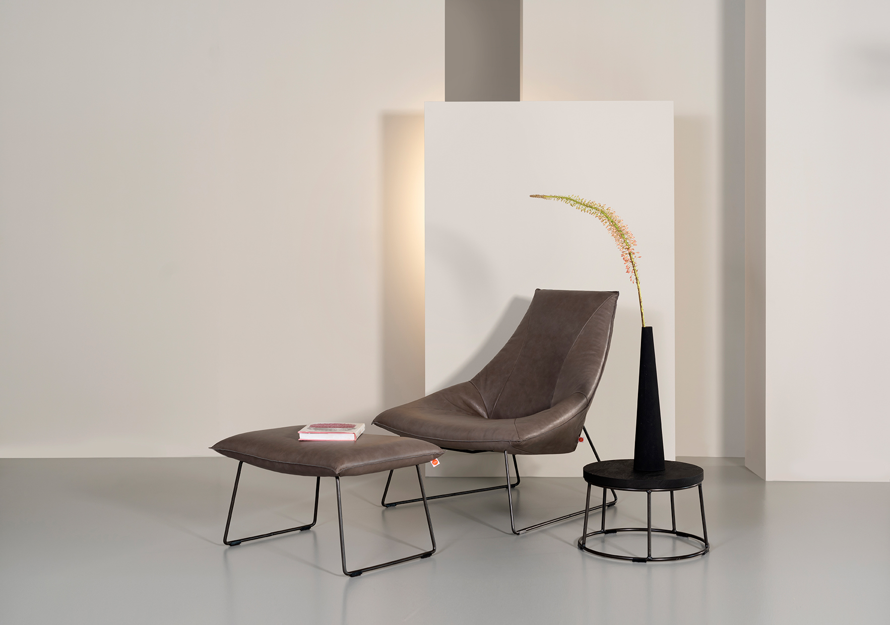 Lounge chairs & Footstools | Jess Design